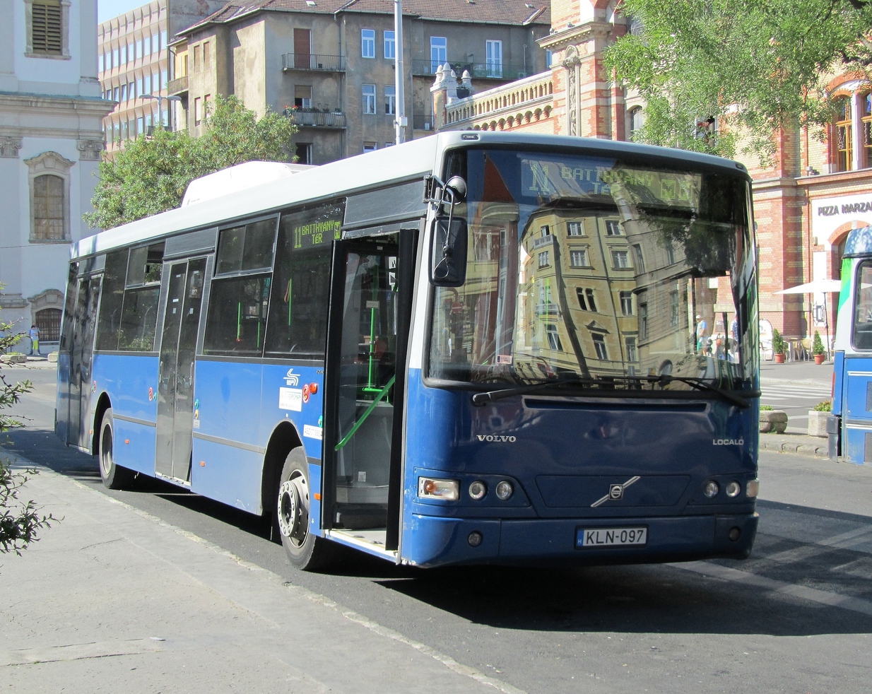 BKV - ΒΟΥΔΑΠΕΣΤΗ VOLVO LOCALO B7RLE #097 - Bus Gallery