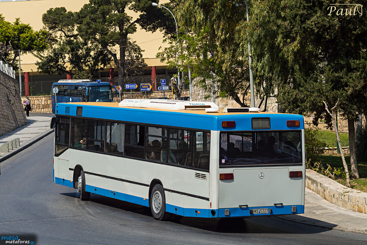 Slideshow - Bus Gallery