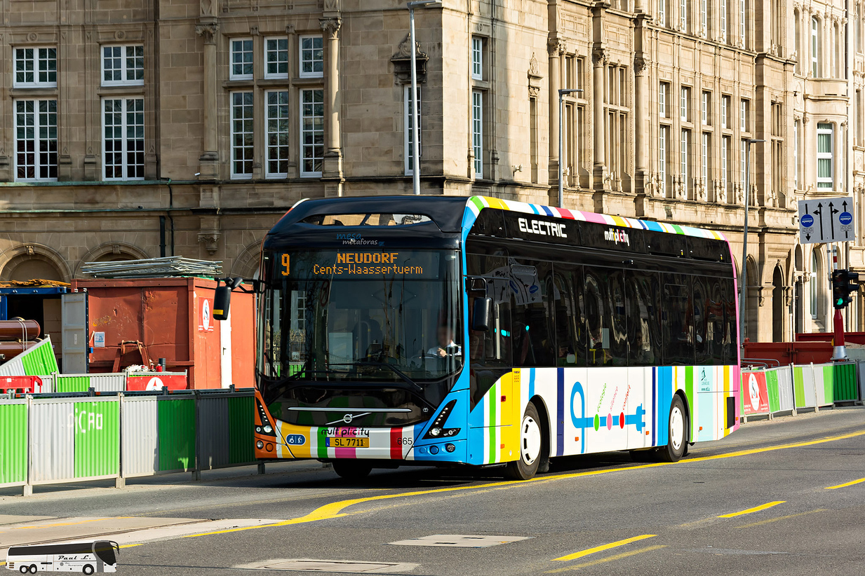 AVL - VOLVO 7900E #665 AVL - Bus Gallery